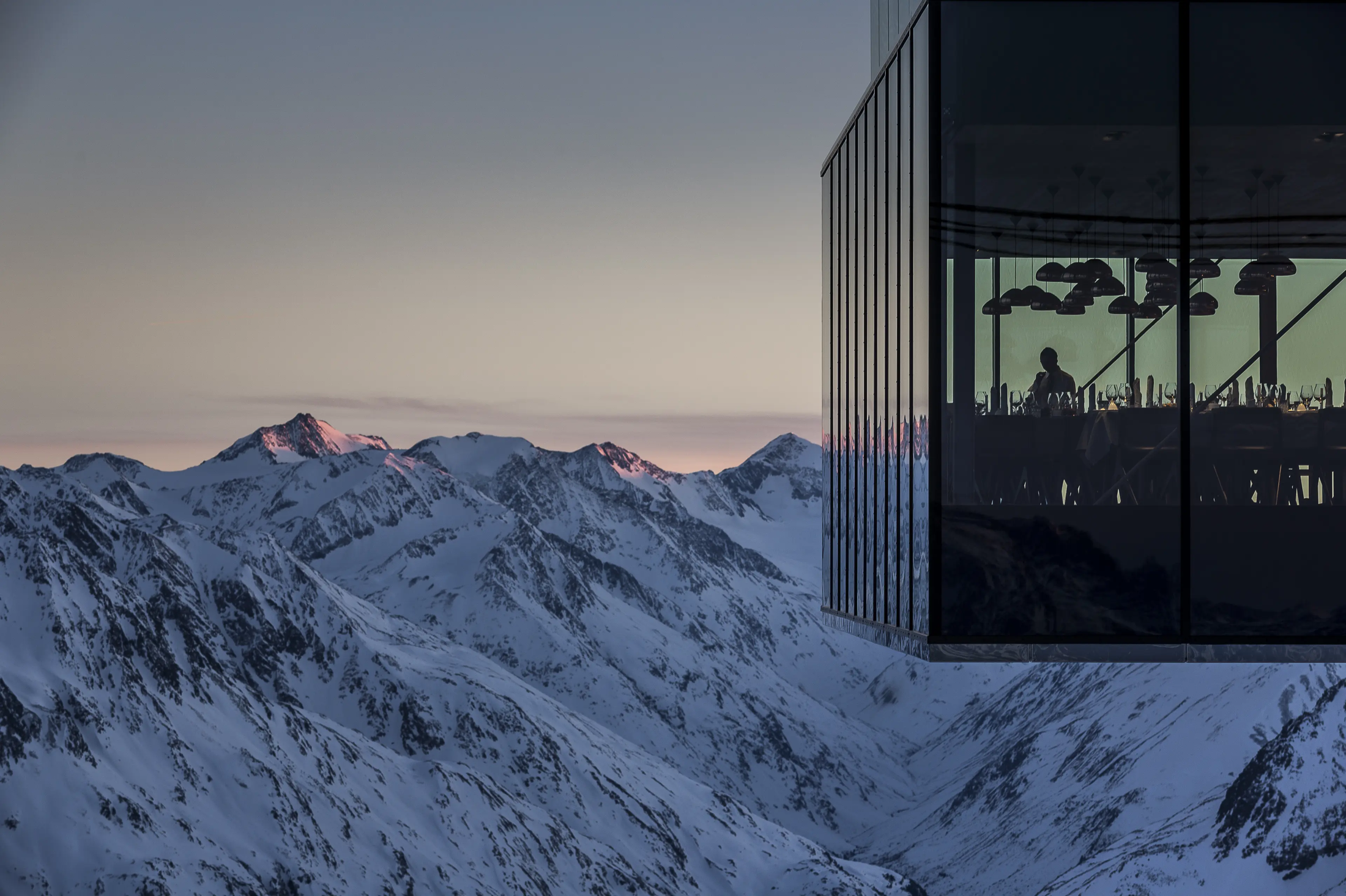 SPECTRE–kulär! Geheime Mission in den Ötztaler Alpen - Bergbahnen Sölden